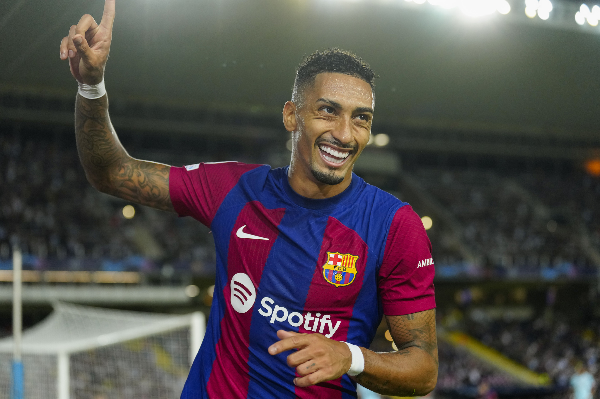 Barcelona 5-0 Royal Antwerp: Goals and highlights - Champions League 23/24