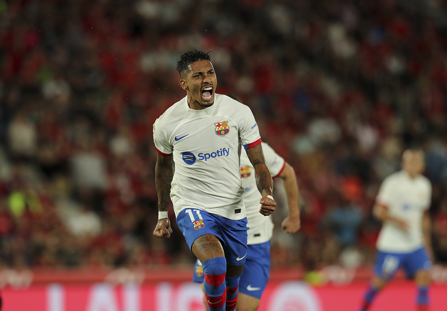Mallorca 2-2 Barcelona: Mallorca puts the brakes on Barcelona - LaLiga ...