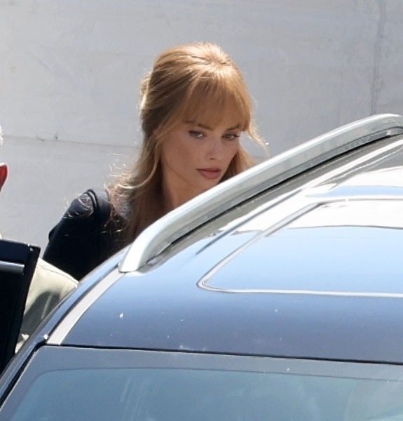 Margot Robbie takes a risk with this daring look to move on from ...