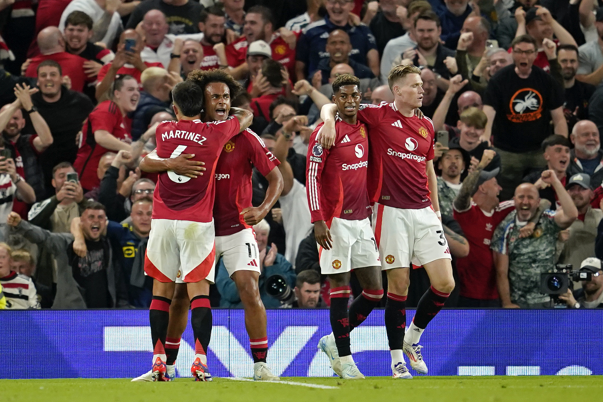 Debutant Joshua Zirkzee fires Manchester United past Fulham | Marca