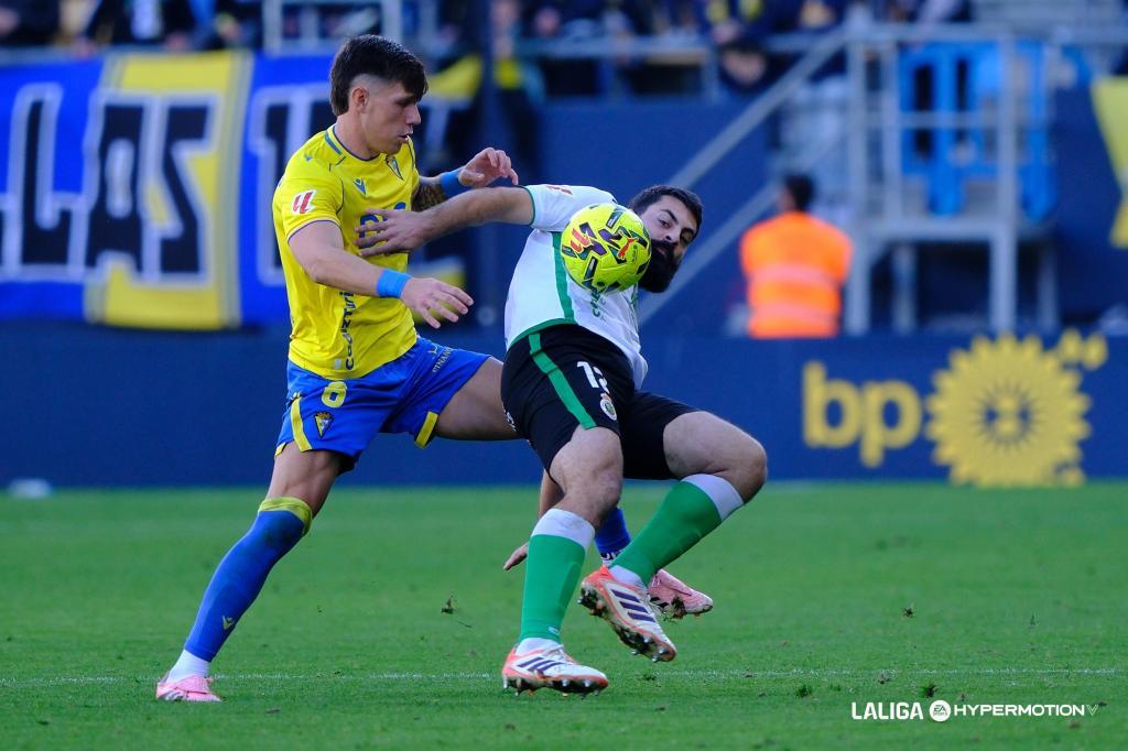 Racing Santander - Cádiz en directo