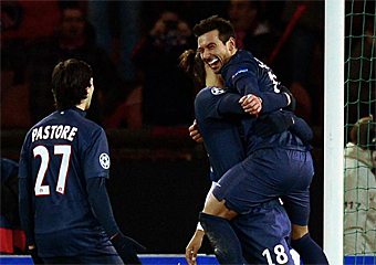 Helton regala el liderato al PSG - MARCA.com